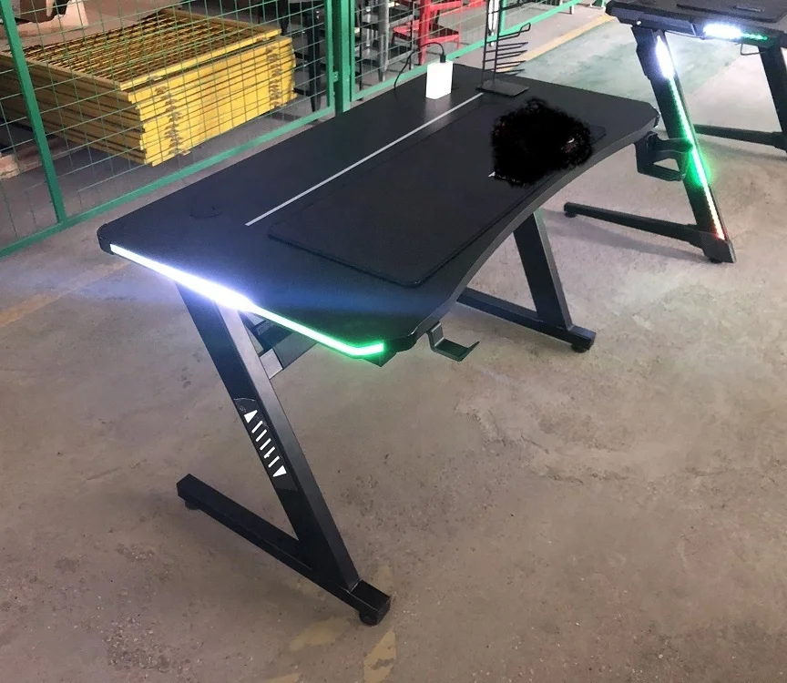 Peru Gamer Tables Gaming Modern Gamer Table Adjustable Executve Desk ...