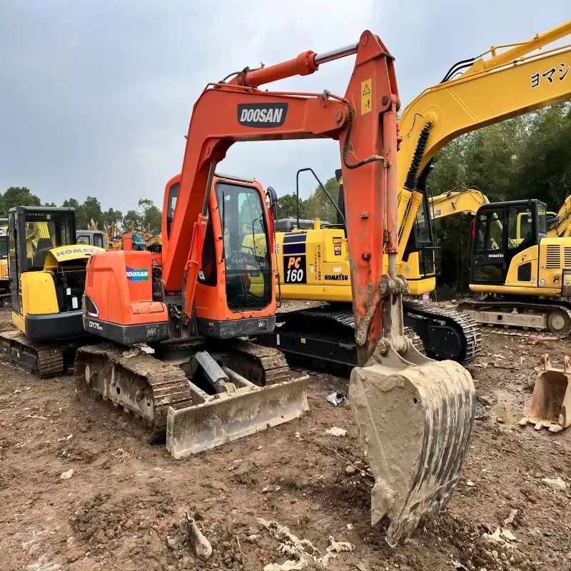 Used Doosan 75 Crawler Excavator Dx 75 Digger Secondhand High Quality ...