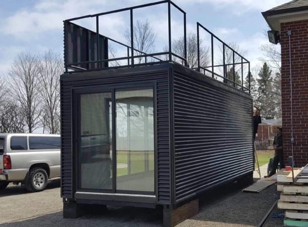 Movable Prefab Cabin Container House - Luxury Design