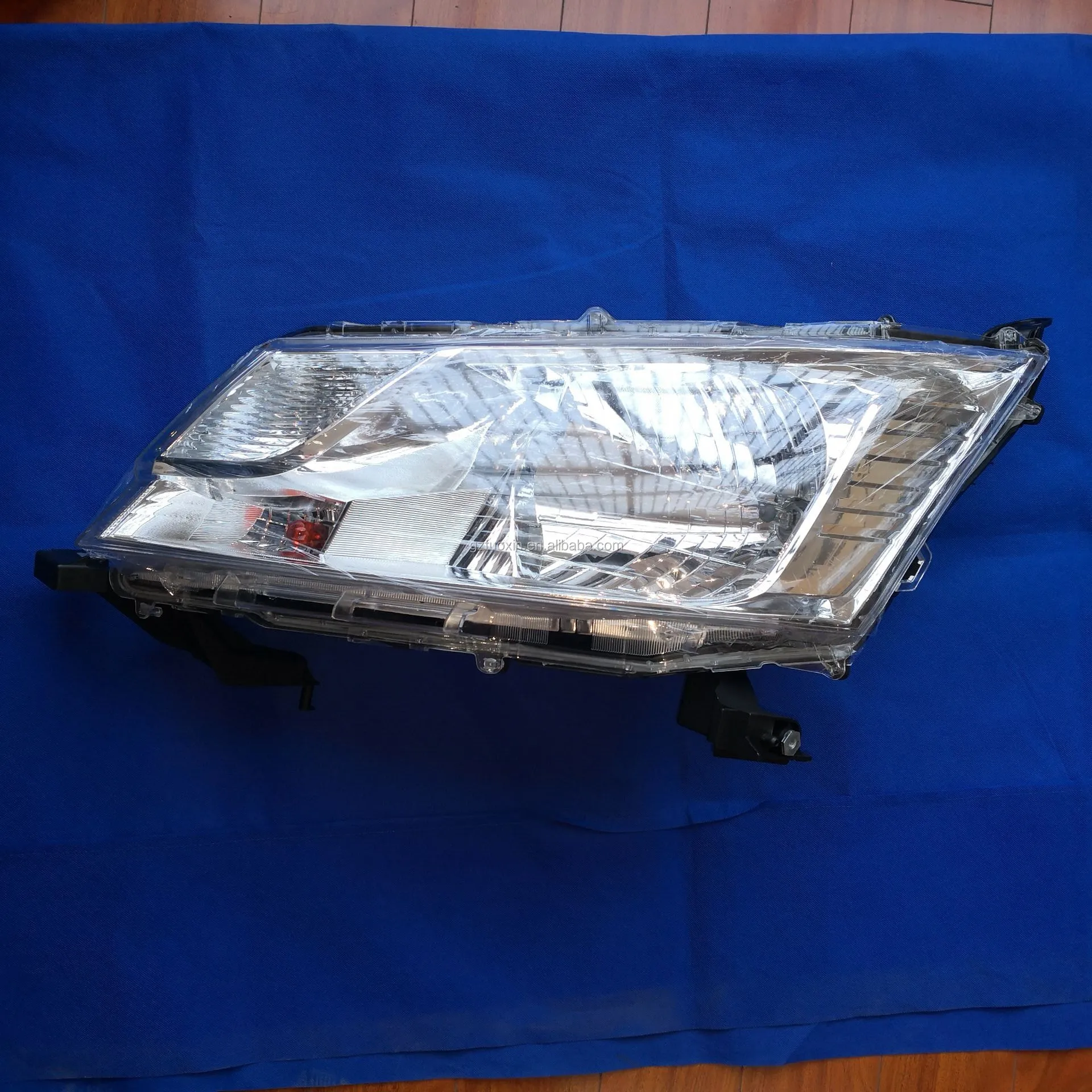 For Toyota Hiace 2020 Van Headlight Assembly - Buy For Toyota Hiace ...