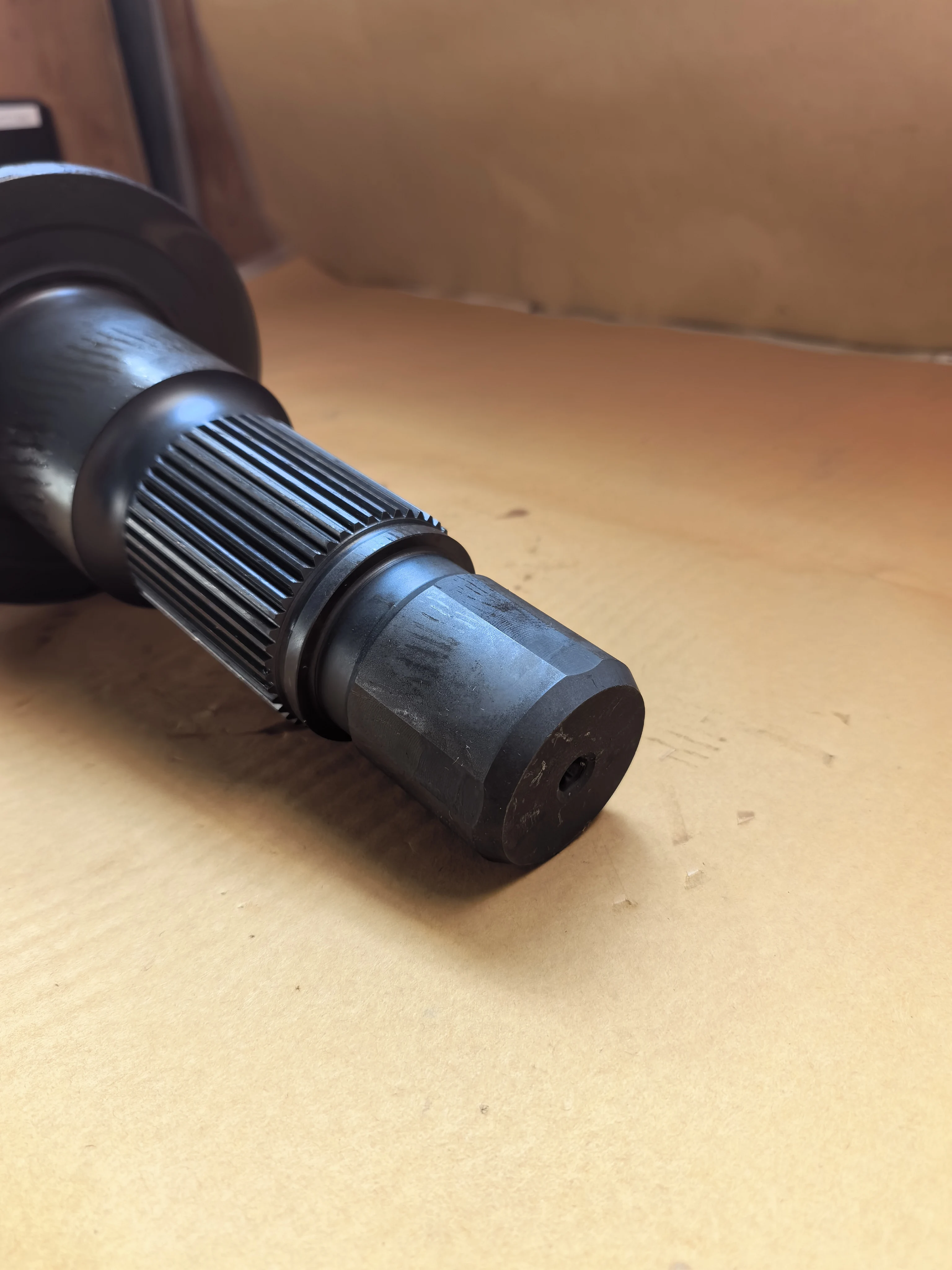 3297T1606(A3297T1606) Input Shaft for Meritor/rockwell Axles