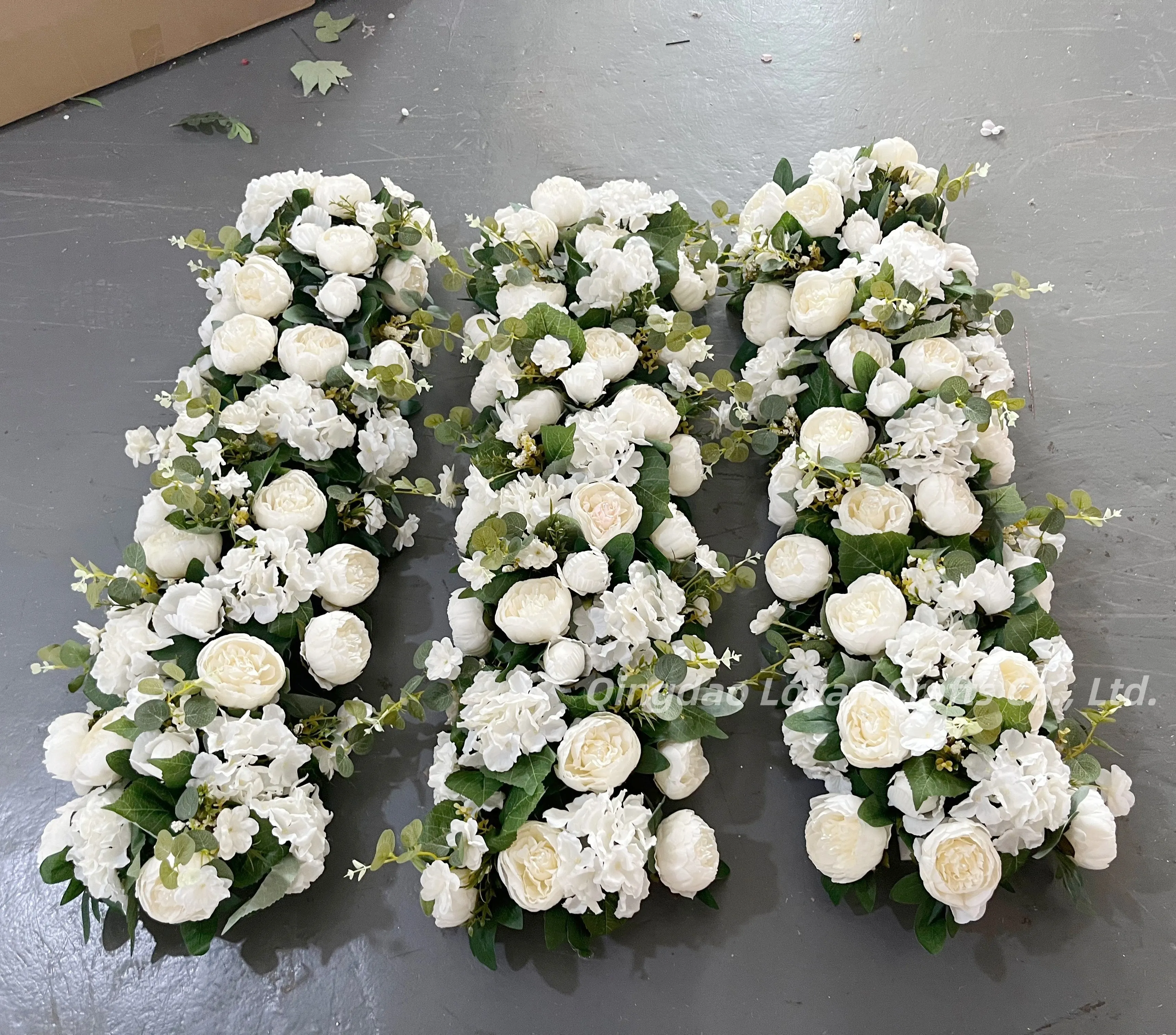 Wholesale High Quality Silk Rose Flowers Runners Floral Aisle Runner ...