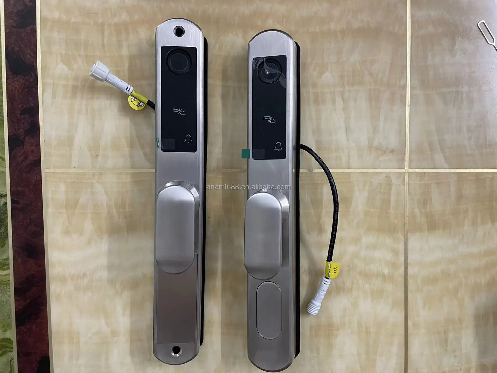 Factory IP65 Waterproof Dual Side Fingerprint Security Glass Door Lock ...