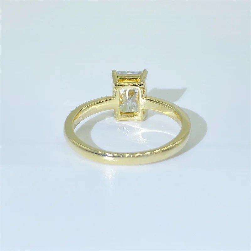 Vermeil 925 Sterling Silver Engagement Ring with Moissanite