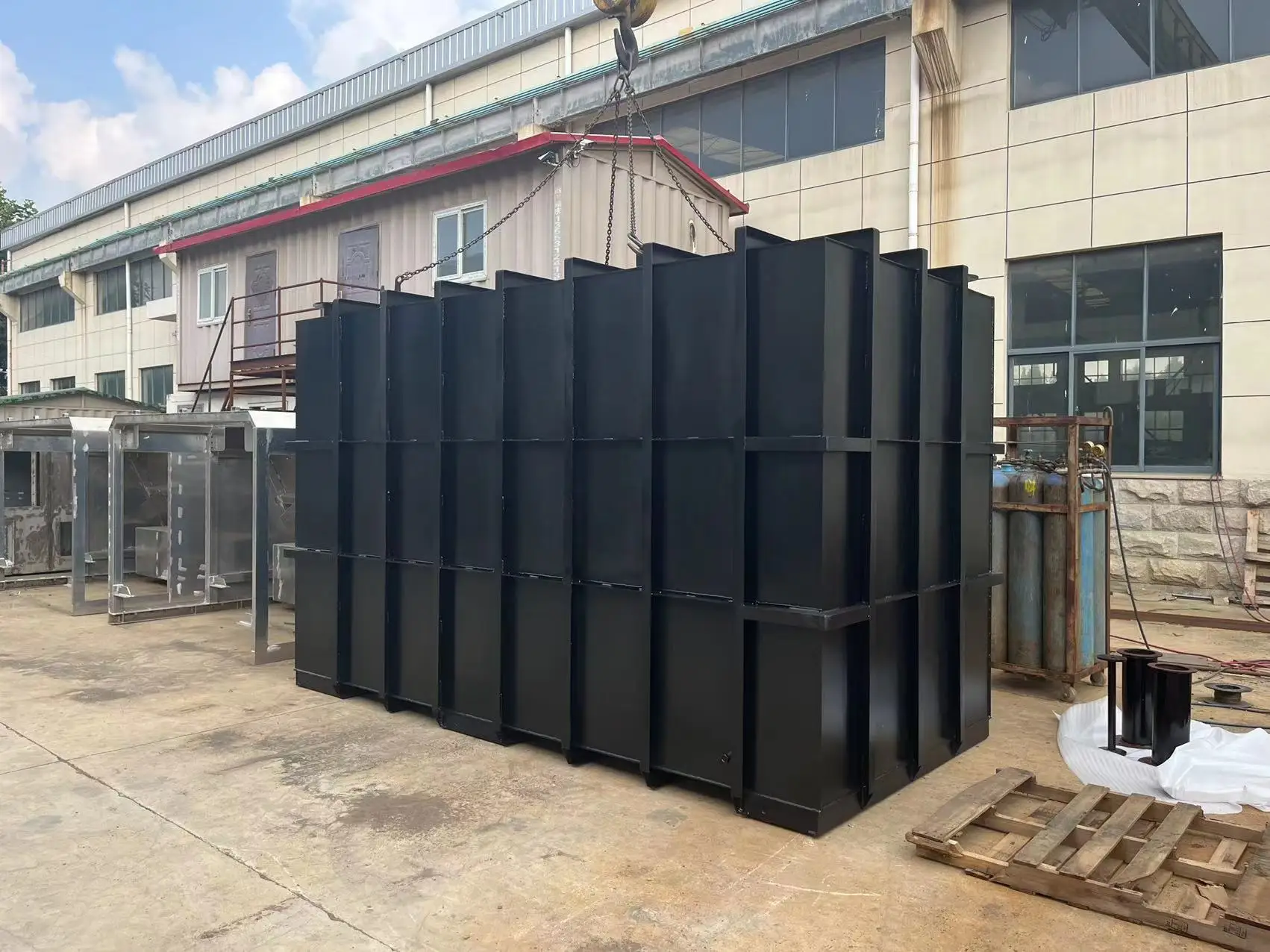 Ytchenghe Nuclear Bunker - Durable Stainless Steel Shelter