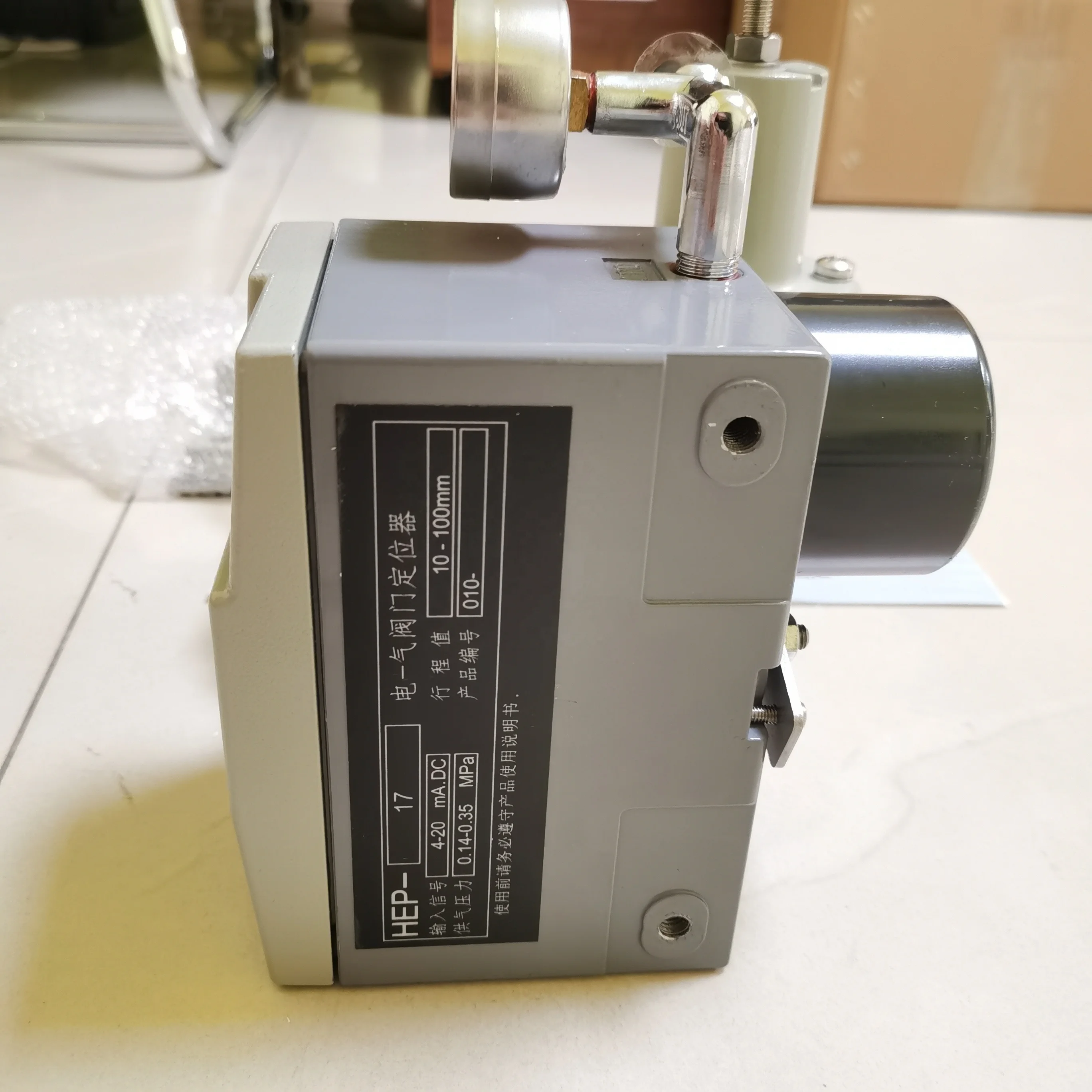 Single Acting Electric Pneumatic Valve Positioner HEP 17