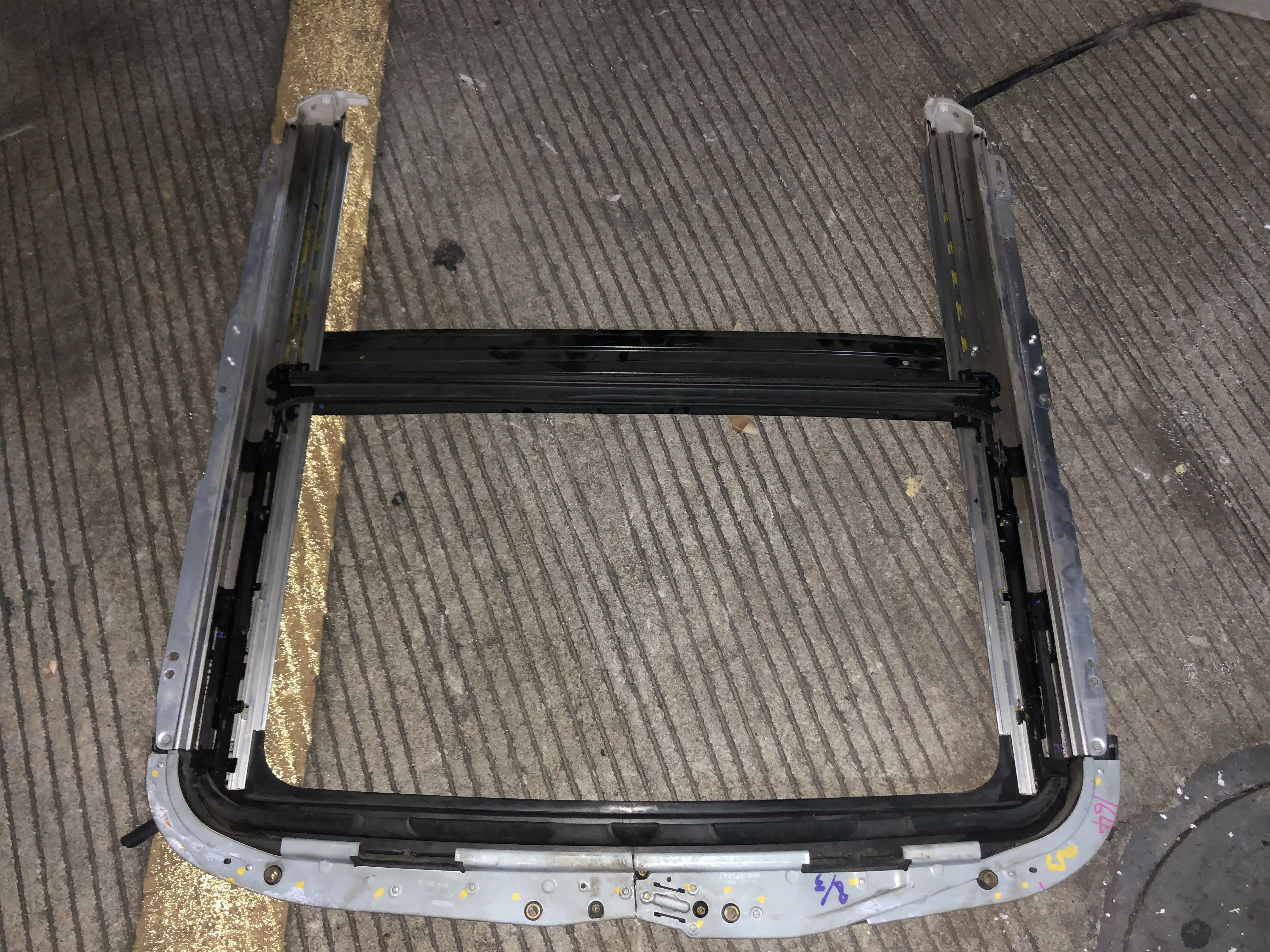 Mercedes Benz GL164 X164 251 Sunroof Frame 1647800829