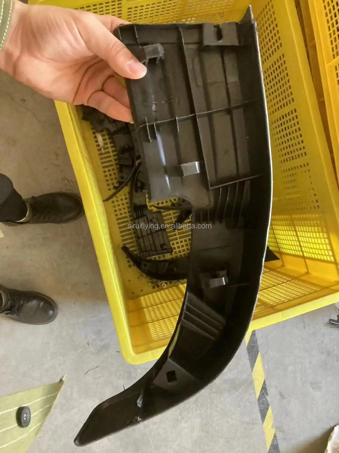 Car Rear Bumper Guard for Toyota Hilux Revo (2005-2016) - Durable ABS ...