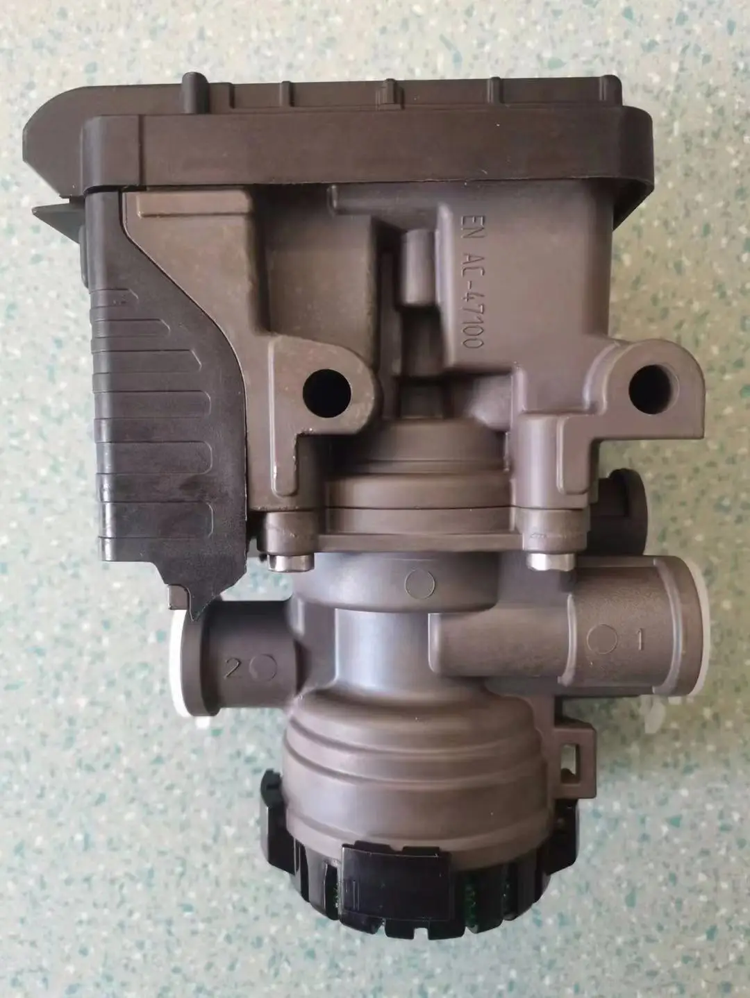 用于SCN/DF卡车的VIT原装EBS前制动调制器阀K057765 K023711| Alibaba.com