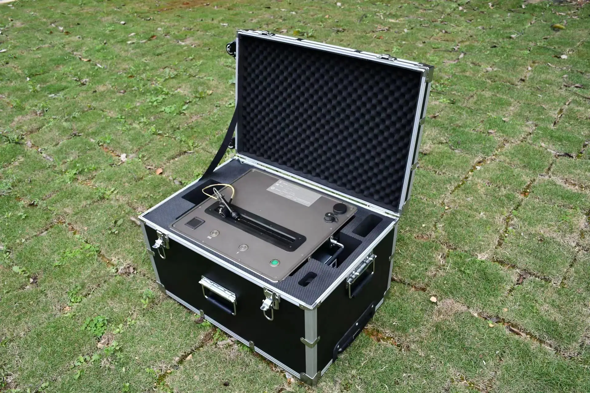 Tethered Drone with 3000W Emergency Lighting & Surveying