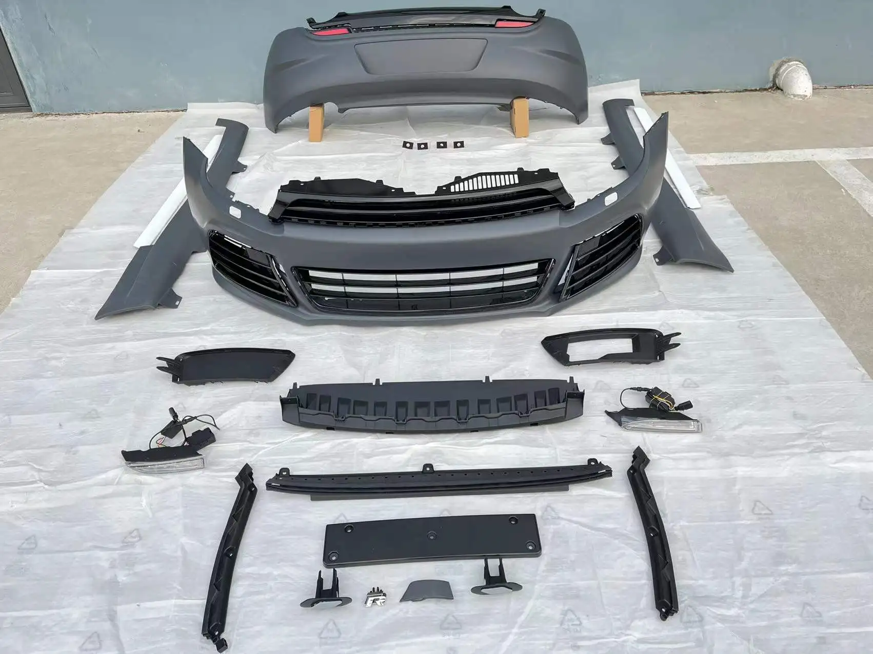 VW Scirocco R 2010-2012 Body Kits - High-Quality Upgrades