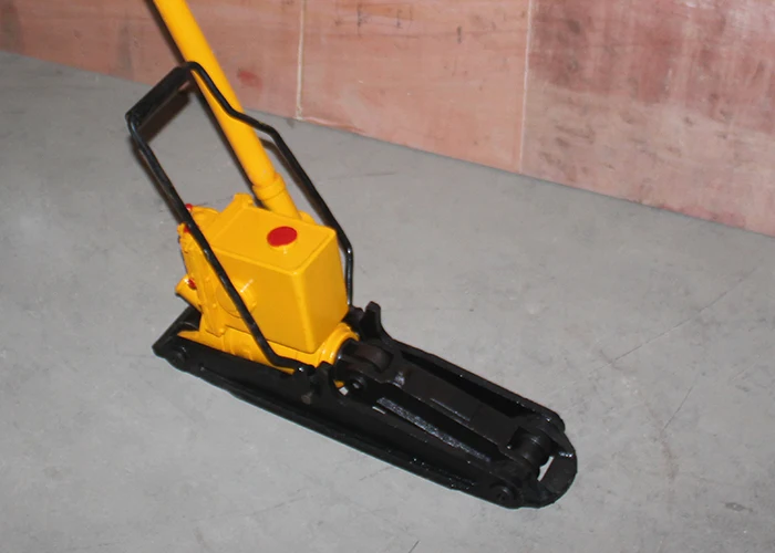 Portable Hydraulic Rail Lifting Device YQ-150~250 - 27kg