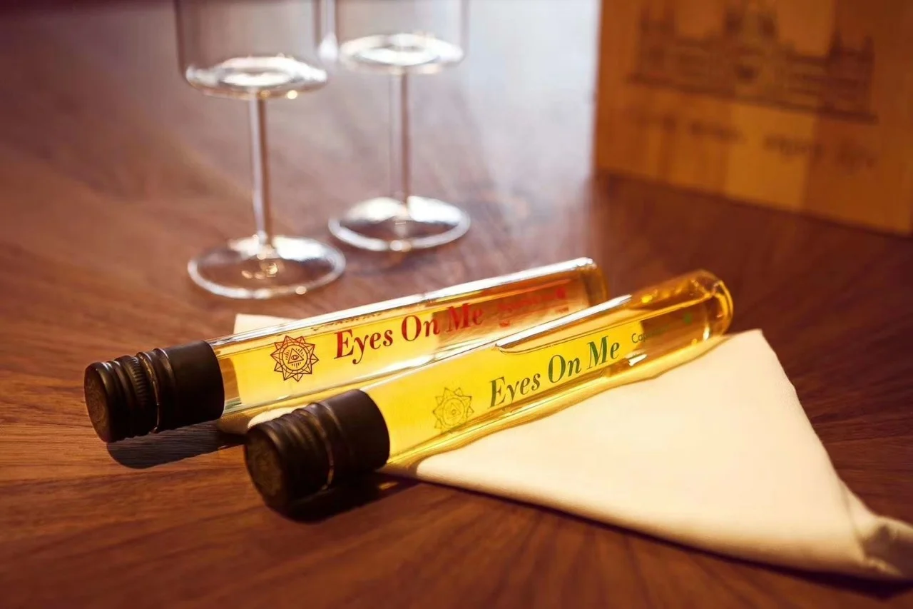 Mini Tube Beverage Bottles - Perfect for Liquor & Drinks