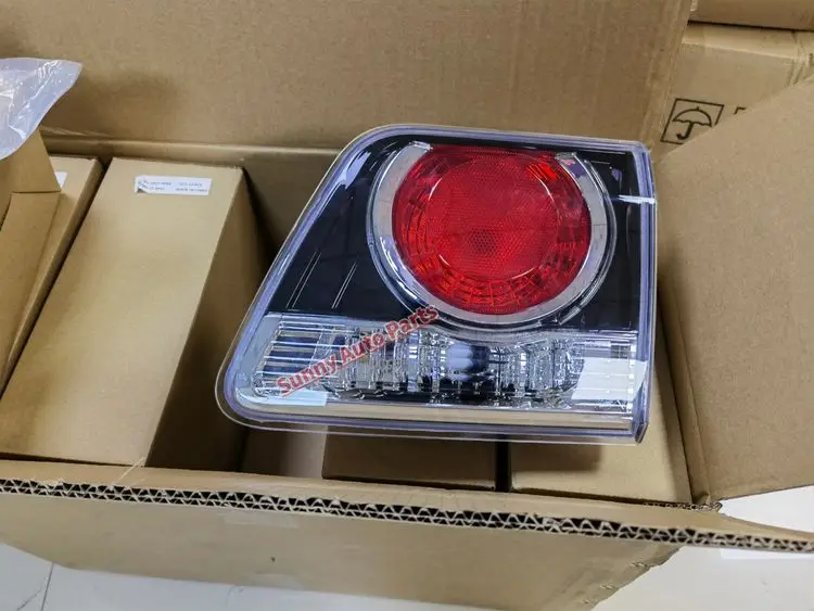 GZSAP 2012 Fortuner Taillight Back Lamp Inner Tail Light for Toyota