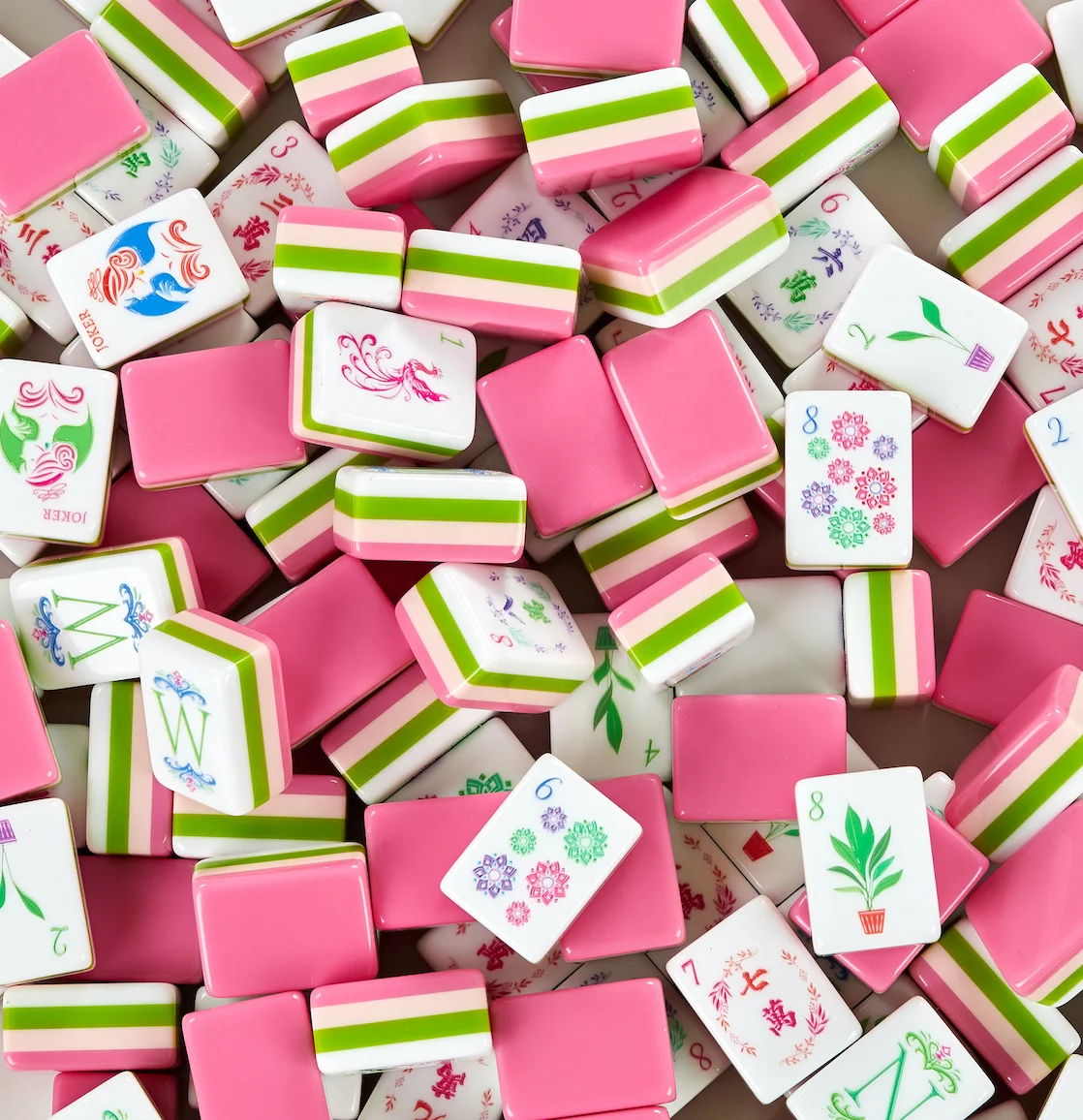 New Pink Acrylic Luxury Mahjong Set 160 Exquisitely Carved Tiles 4 ...