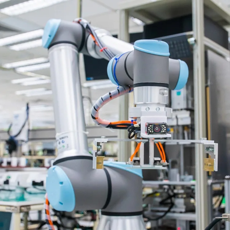 6 Axis Cobot Arm 20kg Payload Flexible Deployment for Machine Tending ...