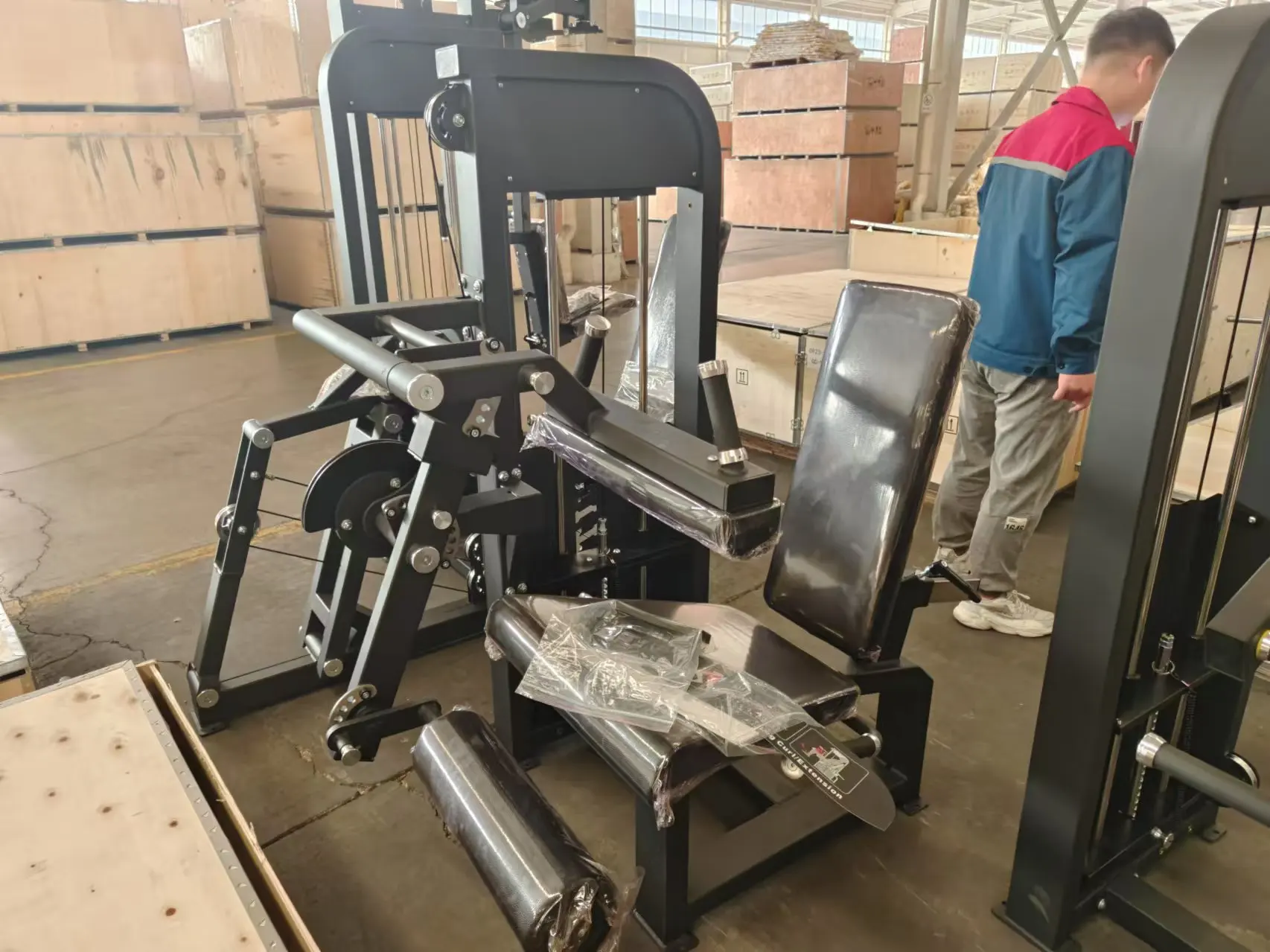 Caprio Smith Machine - Versatile Strength Training Equipment