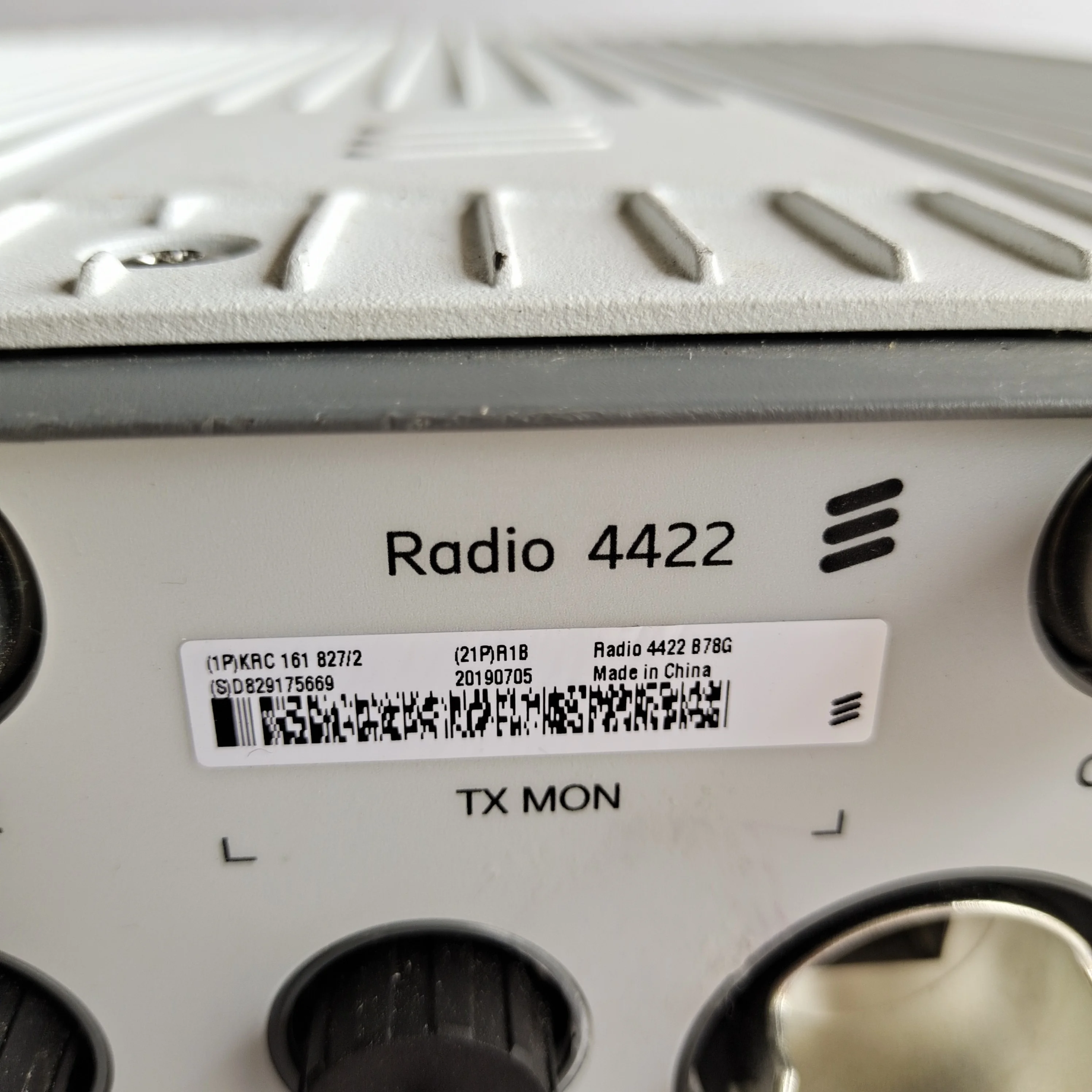 Ericsson Radio 4422 B78G KRC 161 827/2 - Reliable Radio Unit