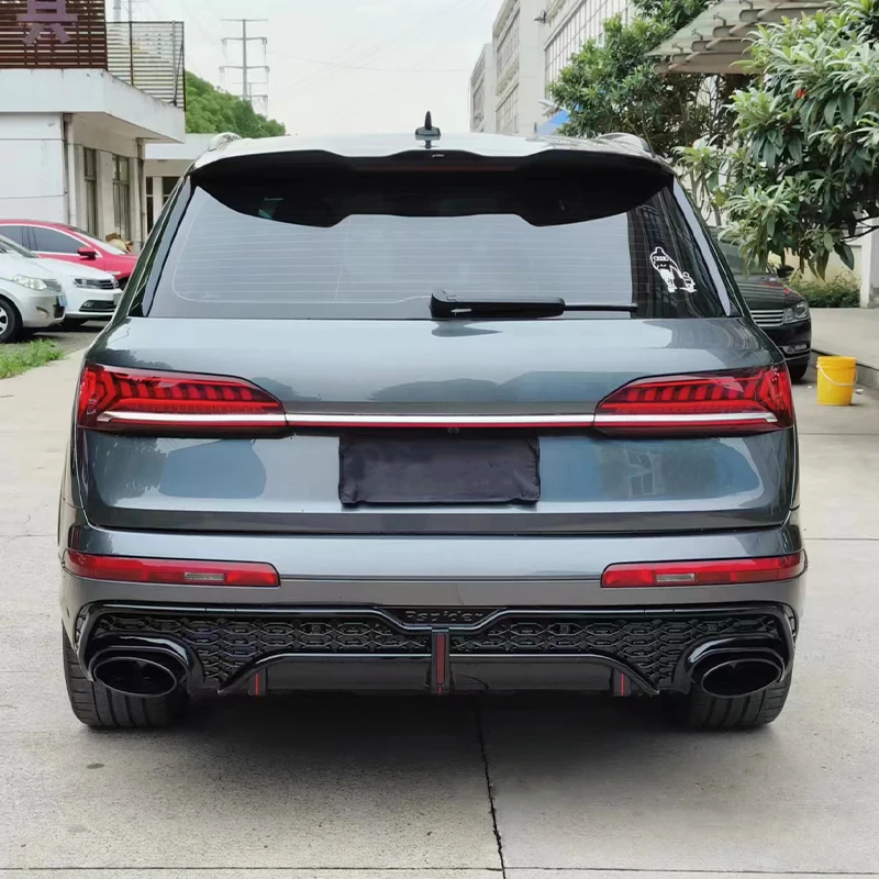 RSQ7 Black Rear Diffuser for Audi Q7 - Stylish Upgrade
