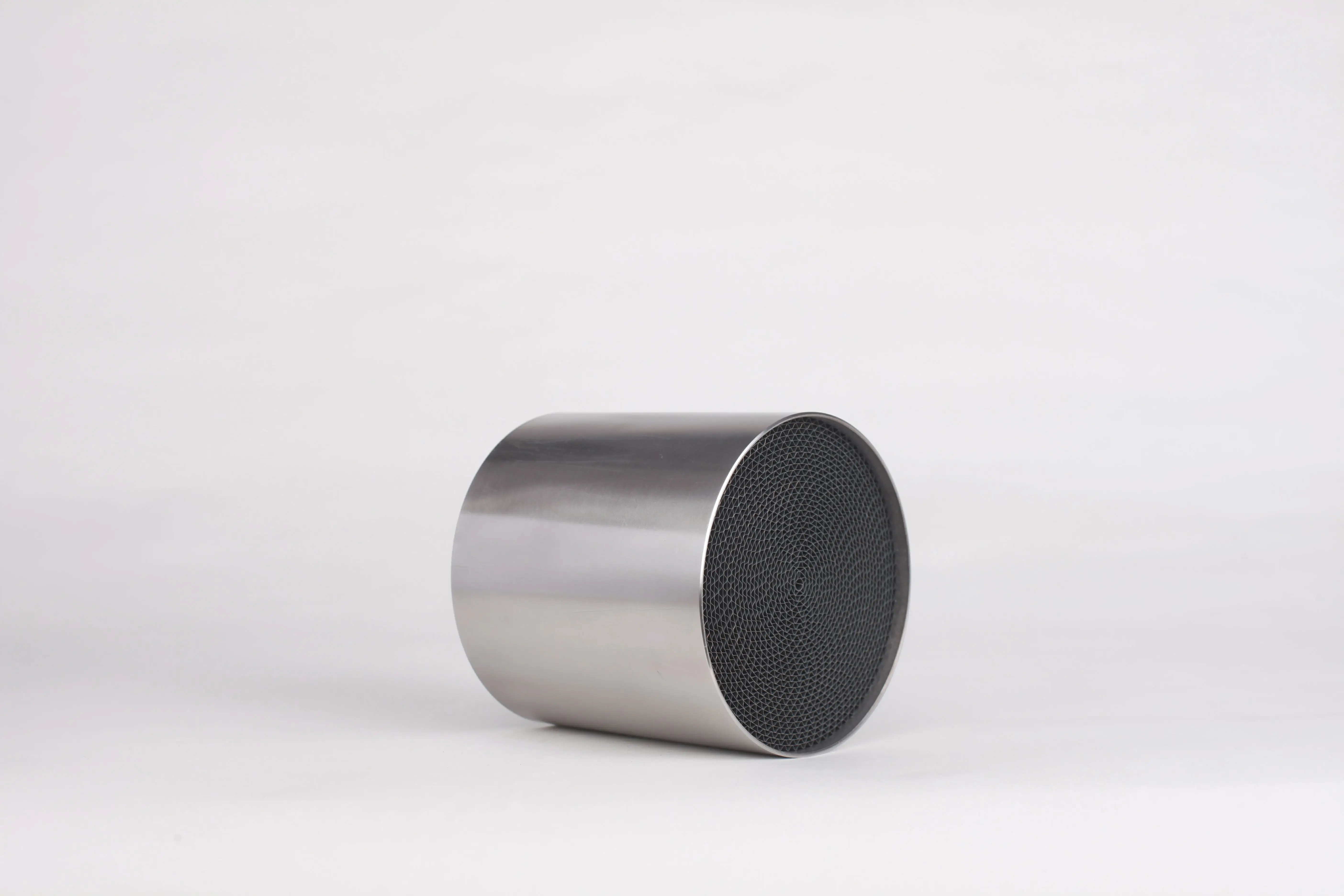 Honeycomb Metal Substrate Monolith Carrier Cars Catalytic Converter For ...