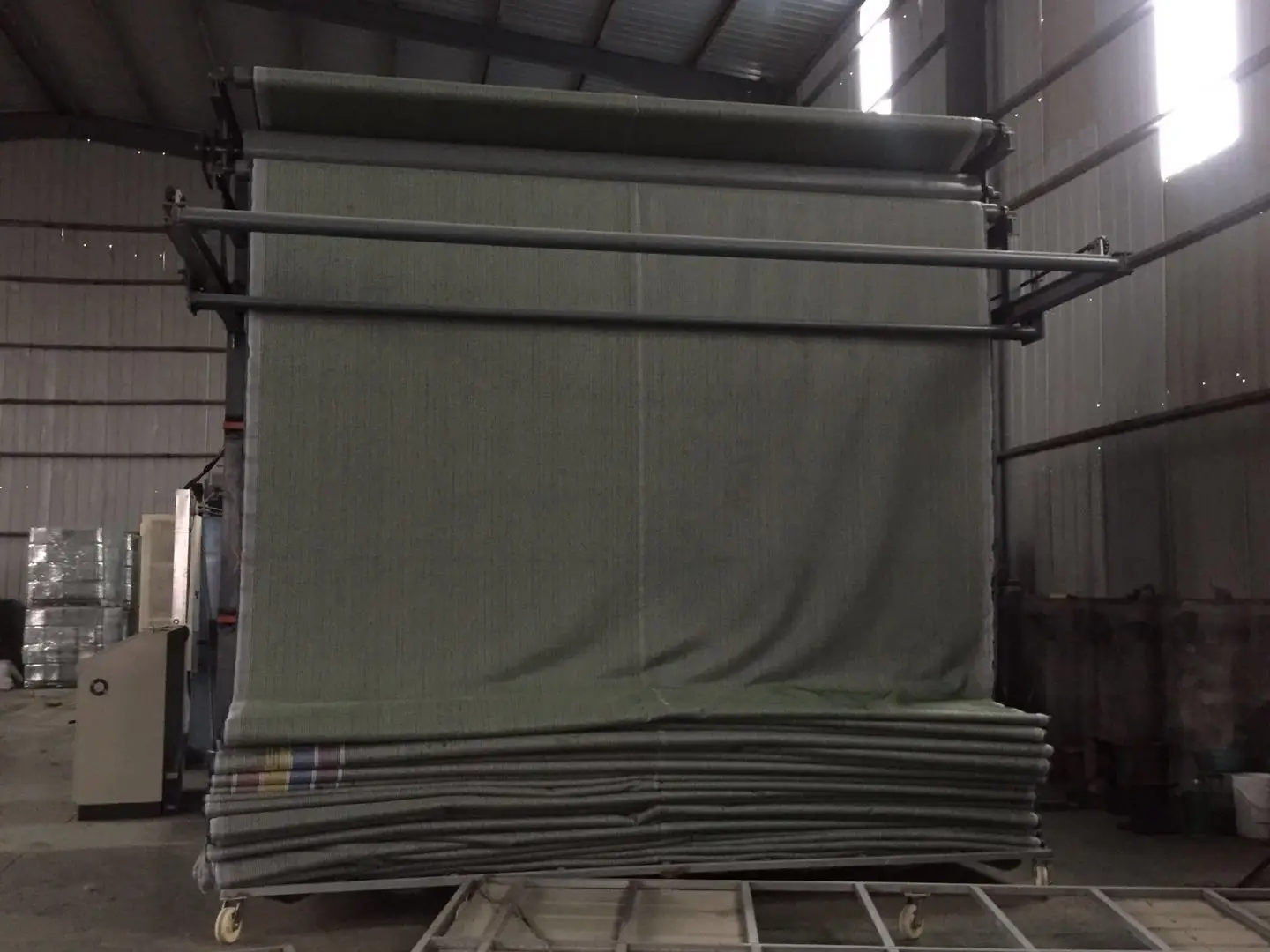 Artificial Grass Tufting Machine - Quality Lawn Solutions