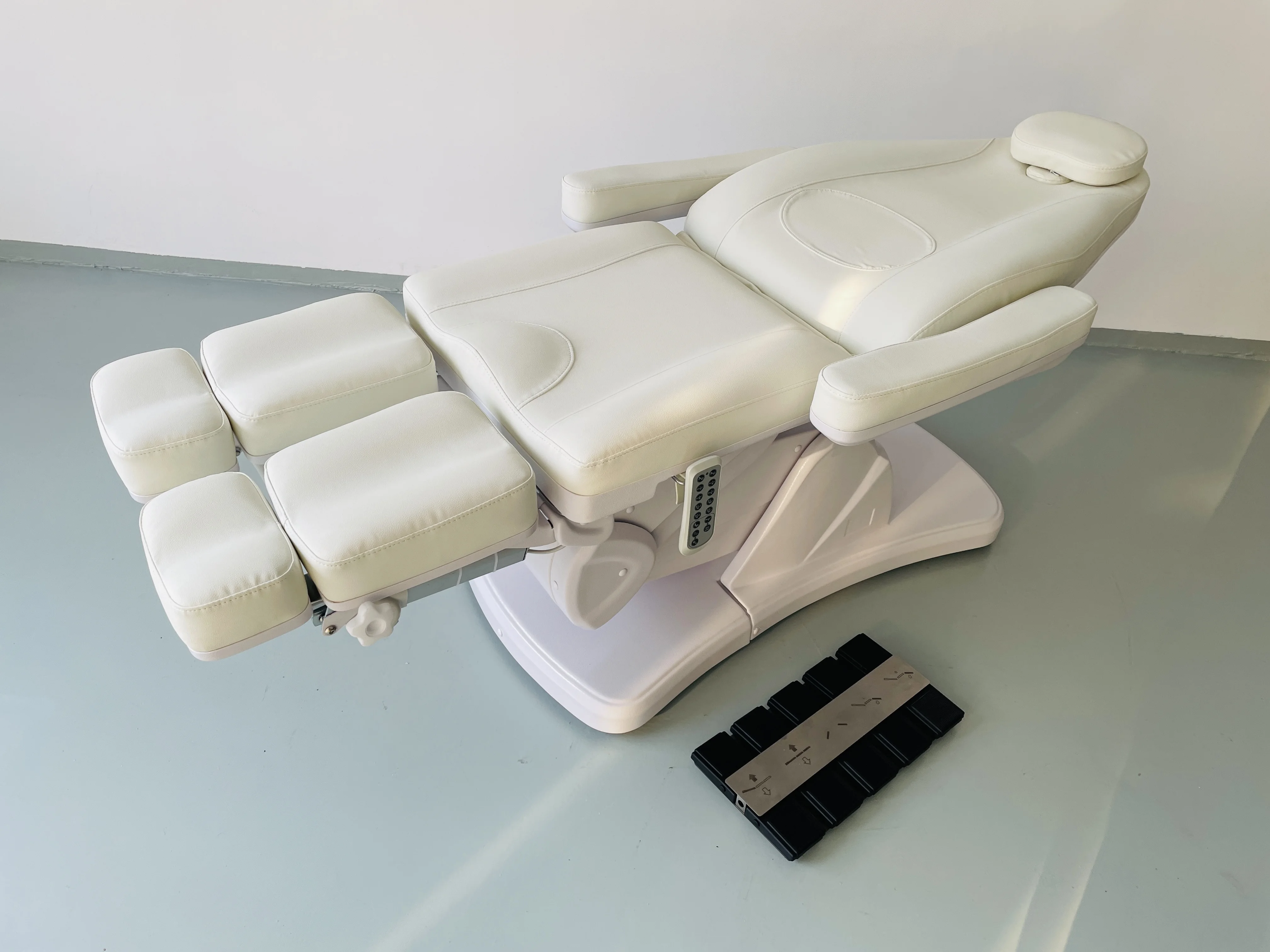 All New Design Electrical Chair Bed With Auto Hand And Foot Control For ...