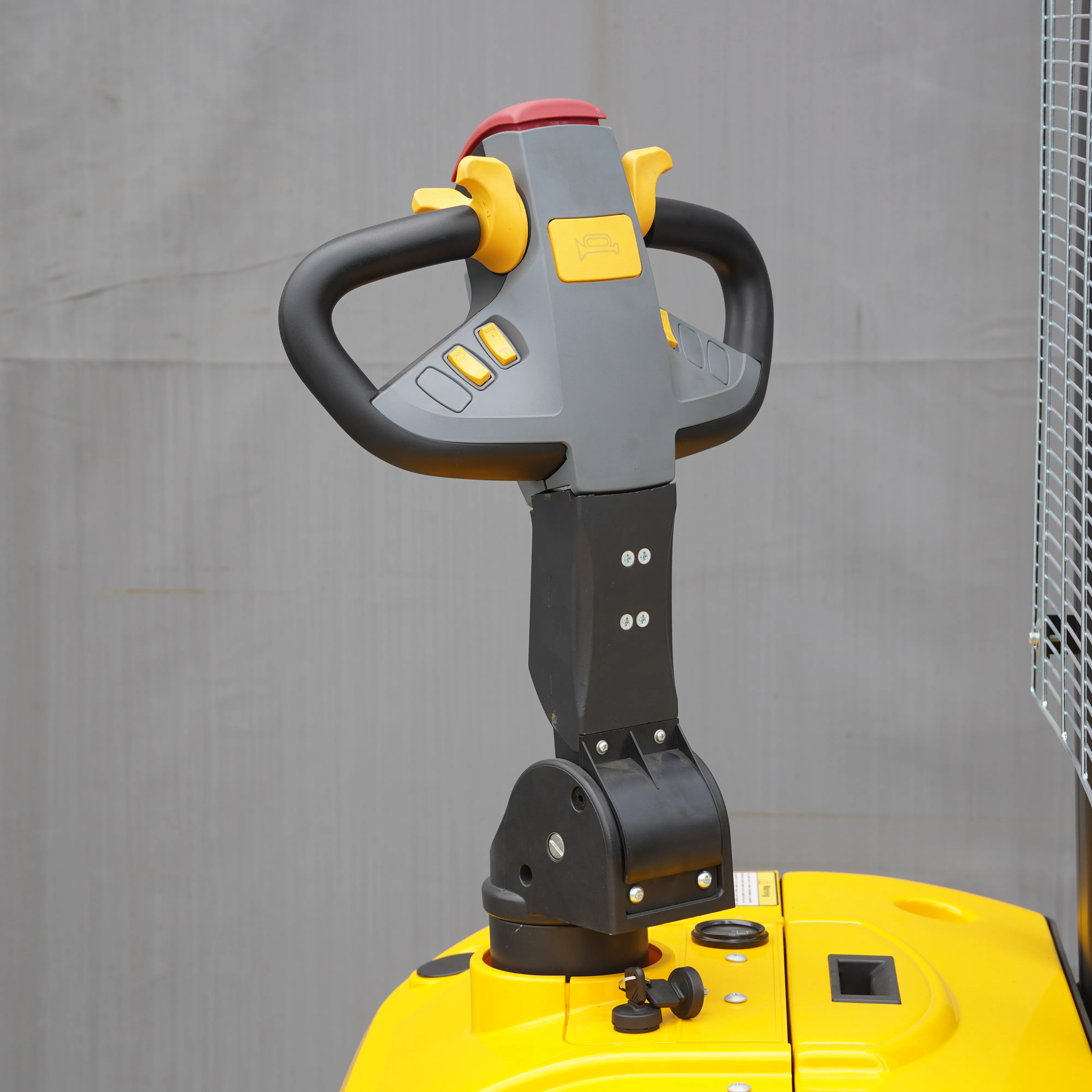 Everlift Brand Electric Walkie Stacker 1500kg Capacity With 3m & 3.5m ...
