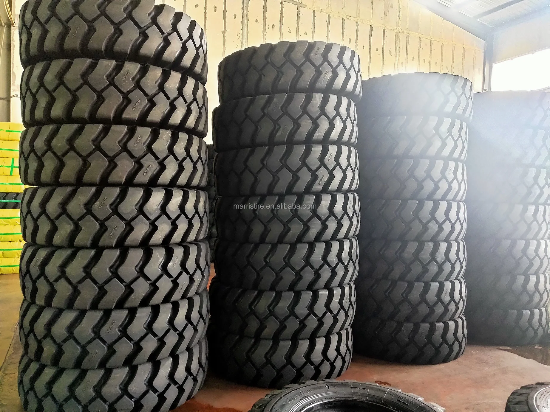 High Quality Off The Road Bias Loader Tire 17.5-25 L4 - Buy 17.5-25 L4 ...
