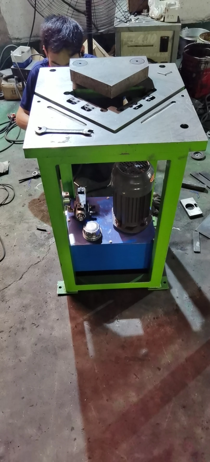 Angle Cutter/ Right Angle Shear 3*200mm Hydraulic Notching Machine for ...