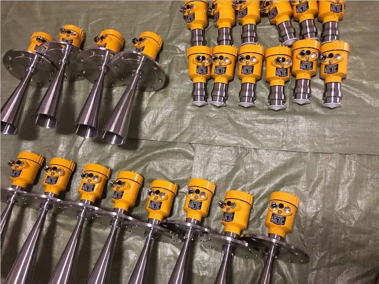 Radar Level Sensor for Grain Bins & Silos, 4-20mA Output, OEM