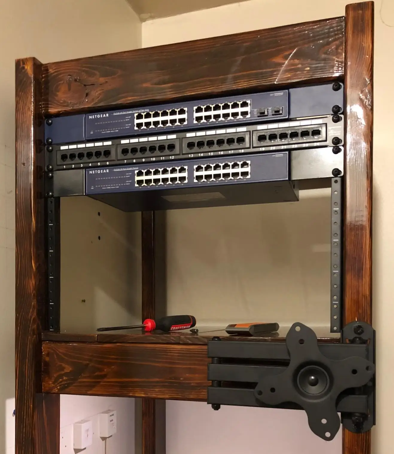 Server Rack 12U Vertical Rack Rail Pair DIY Kit Cabinet Frame