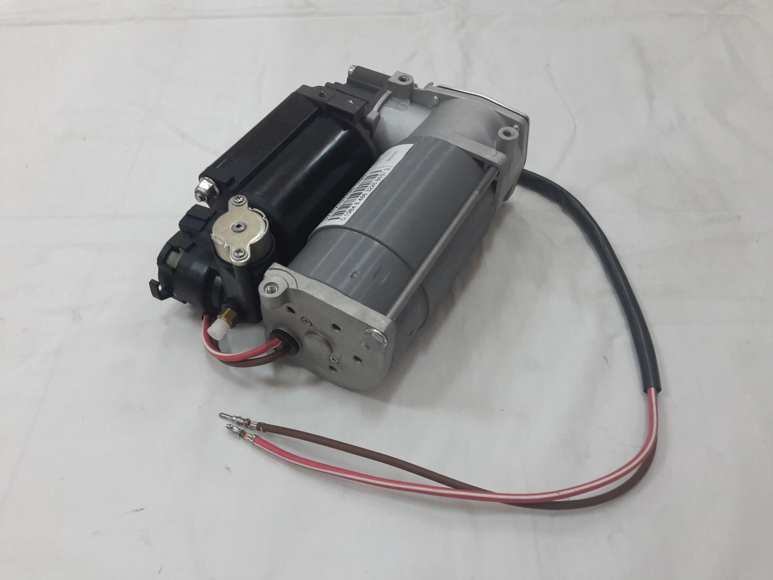 ZYB New 37226787616 37226779712 Air Suspension Compressor for BMW E53 ...