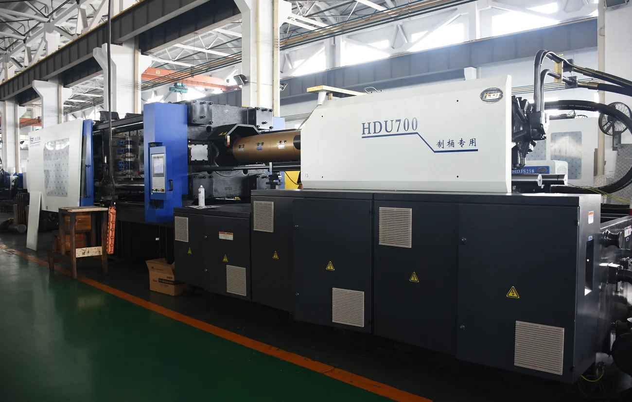 Haida Hdu700 Automatic Plastic Bucket Making Injection Molding Machine ...