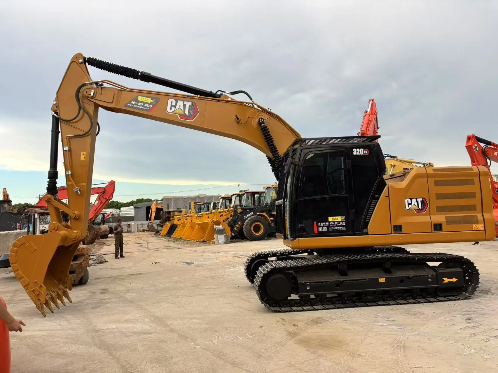 320gc 320gx New Caterpillar Cat 320gc 320gx Excavator Latest Model ...