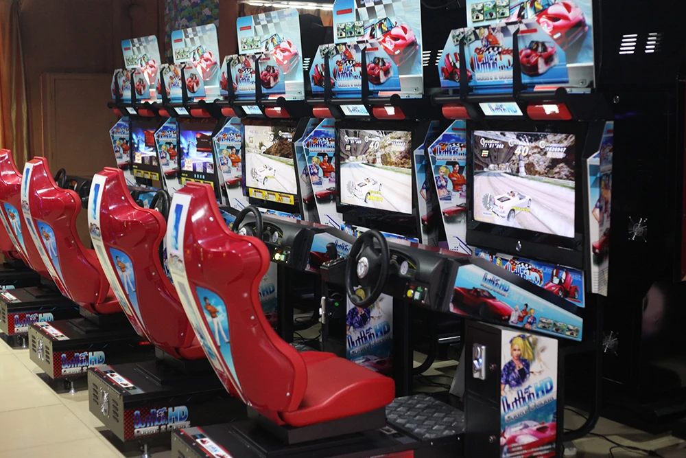 Colorful Park Claw Machines Game - Fun for All Ages