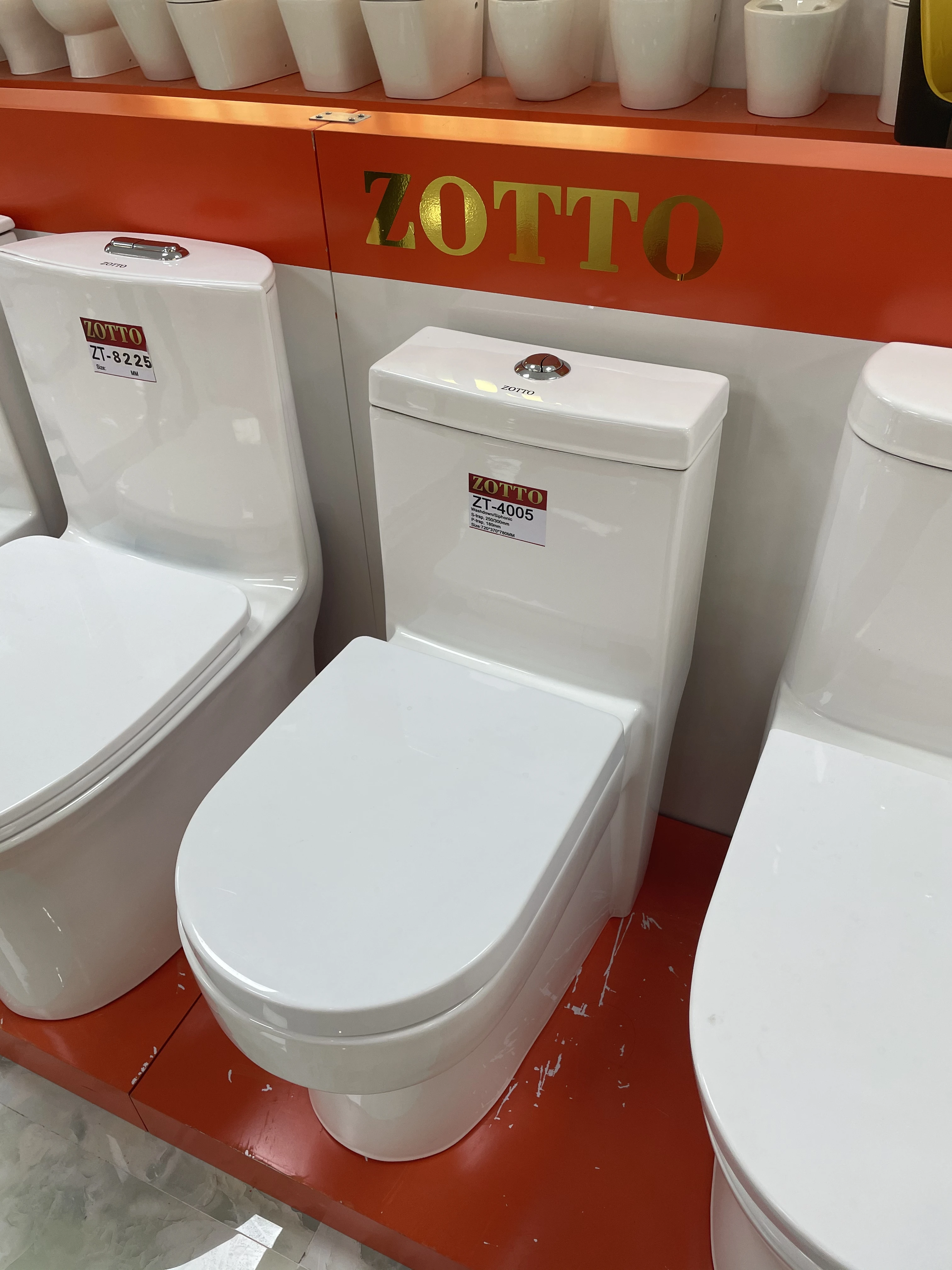 Modern Ceramic Toilet Pots - Self Cleaning & Dual-flush