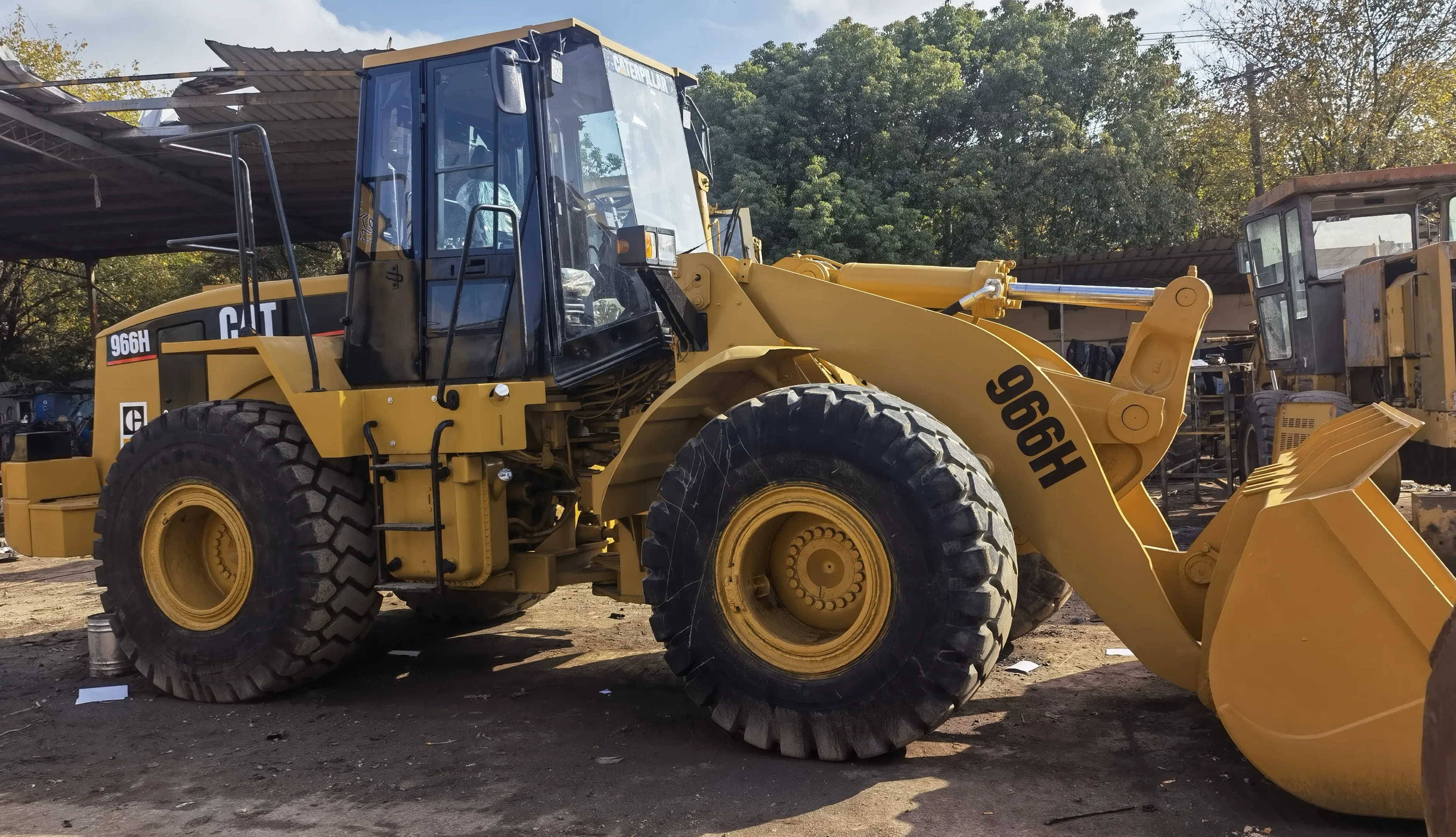 Used Loaders Cat Caterpillar 966h Japan Second Hand Cat 966h Wheel ...