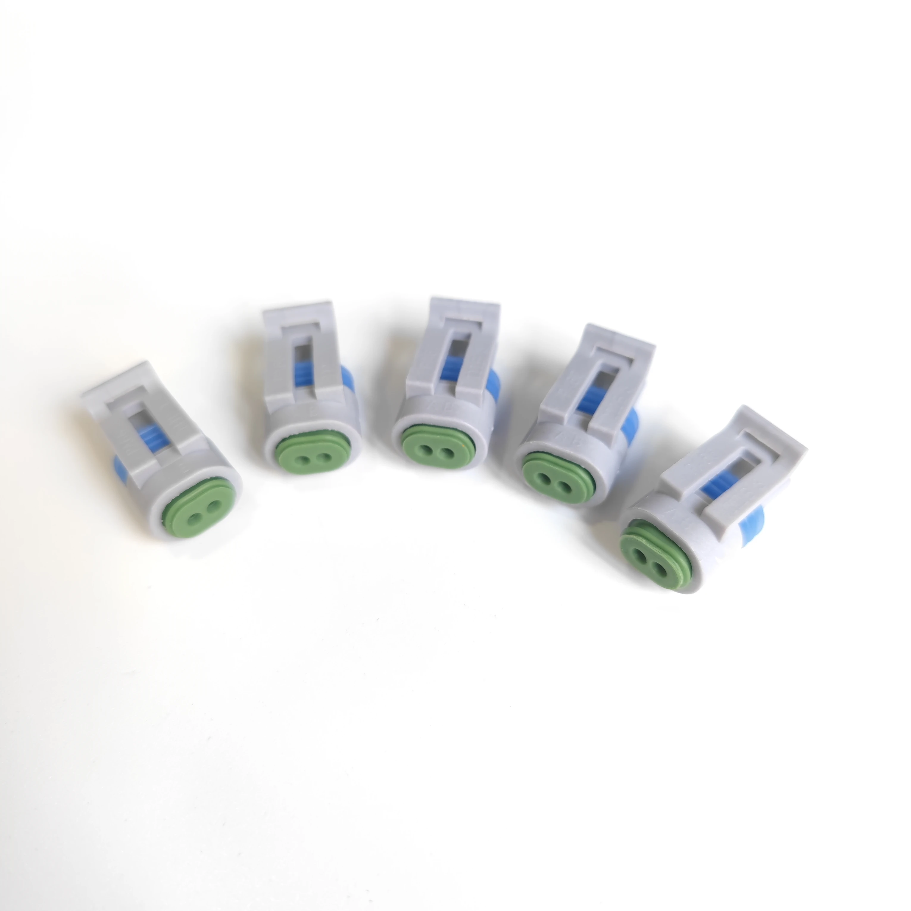 Automobile Metri-Pack 150.2 Series Sealed 2 Pin Female Connector Gray ...