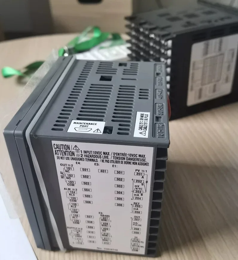 Yokogawa Ut35a-000-11-00 100-240v-ac 온도 컨트롤러 - Buy Yokogawa Ut35a ...