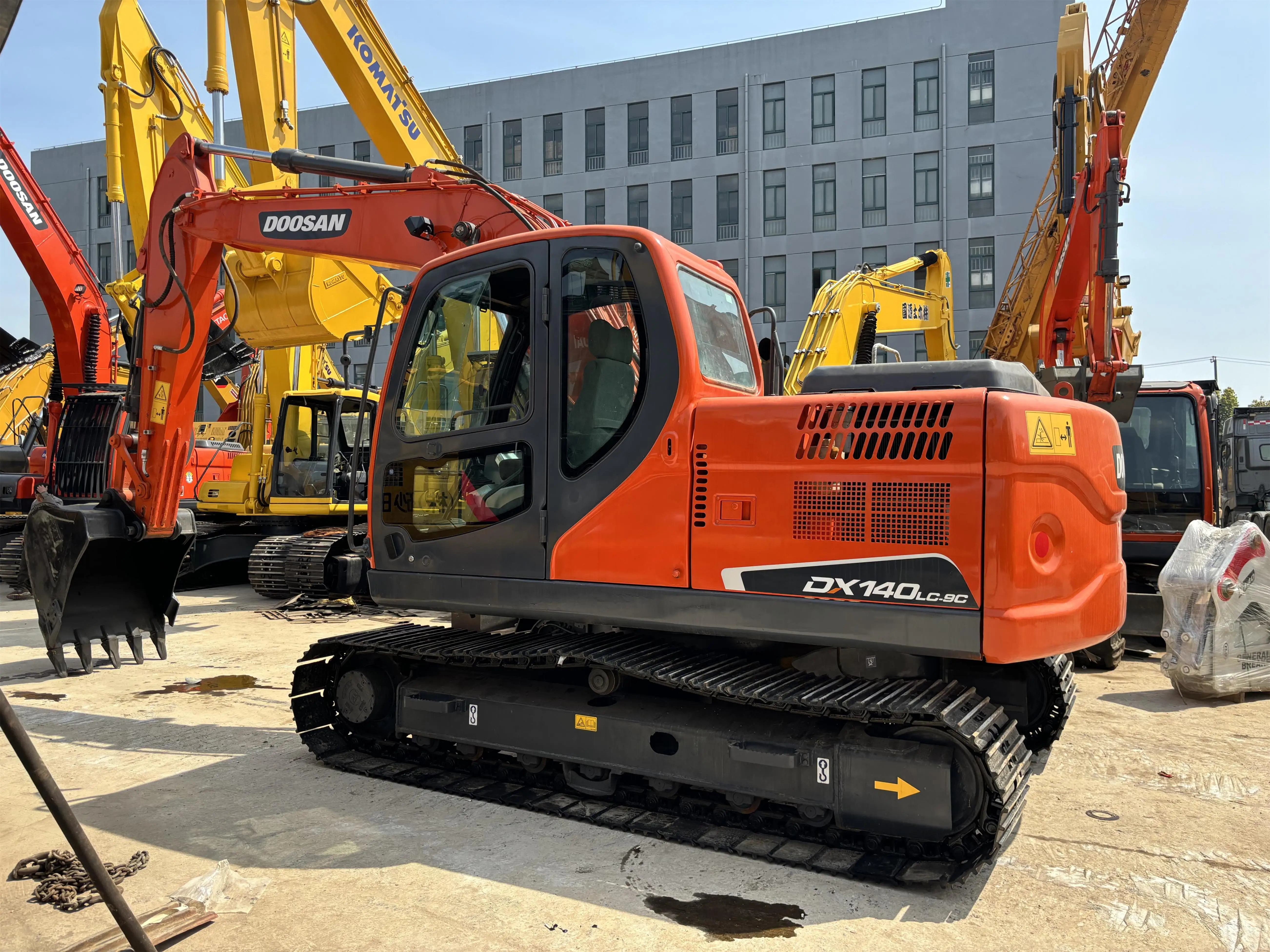 Used Doosan DX140 Excavator Dx140lc-9c Second-hand Excavators 14 Ton ...