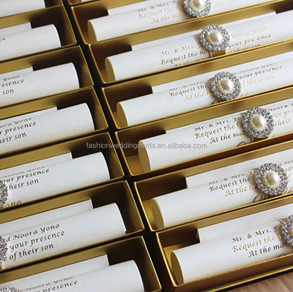 Elegant Personalized Wedding Scroll Invitation Card With Box & Buckle ...