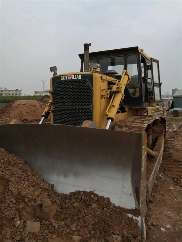 二手卡特彼勒d7g2履带拖拉机卡特彼勒d7g2 D6g2 D6d拖拉机带裂土器 Buy D7g与松土机 使用cat D7g D7g推土机