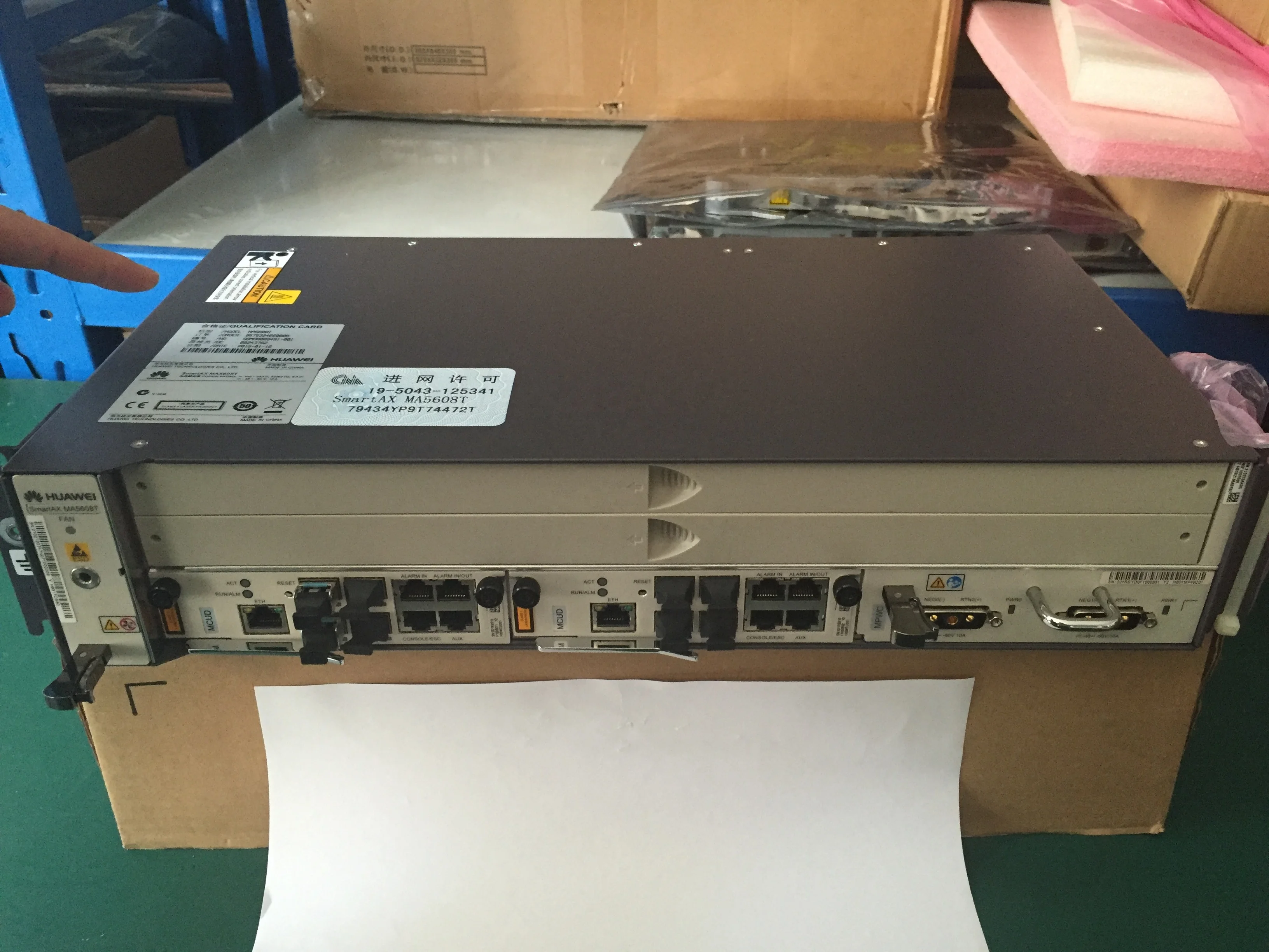 High Quality Hw Mini Olt Ma5608t Gpon Epon 1/10ge Olt - Buy Ma5608t ...