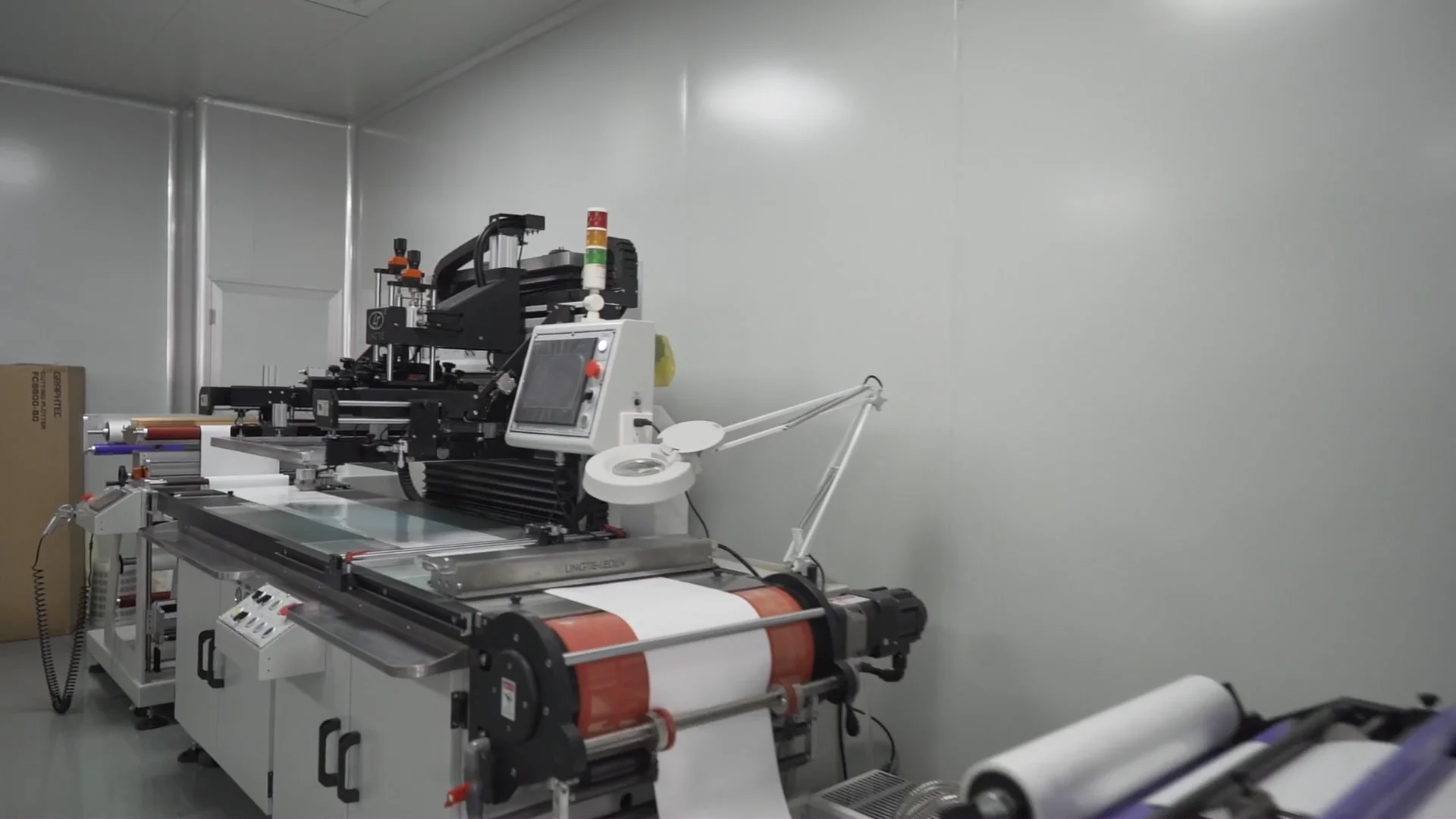 Automatic Polycarbonate Nameplate Cnc Silk Screen Printing Machine ...