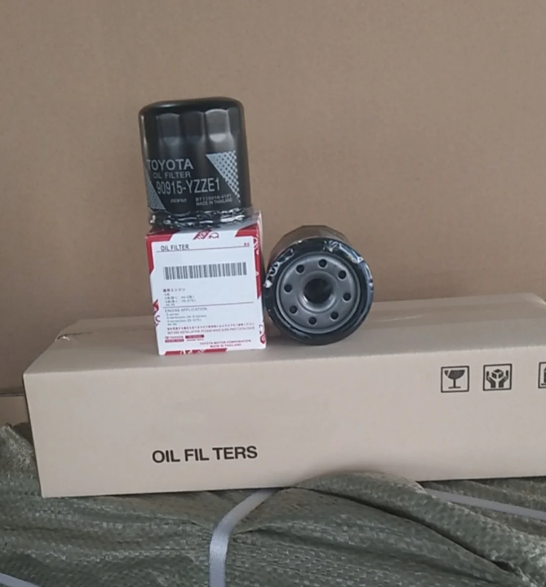 High-quality Oil Filter for ISUZU 4HF1, 4HG1, NPR 700P