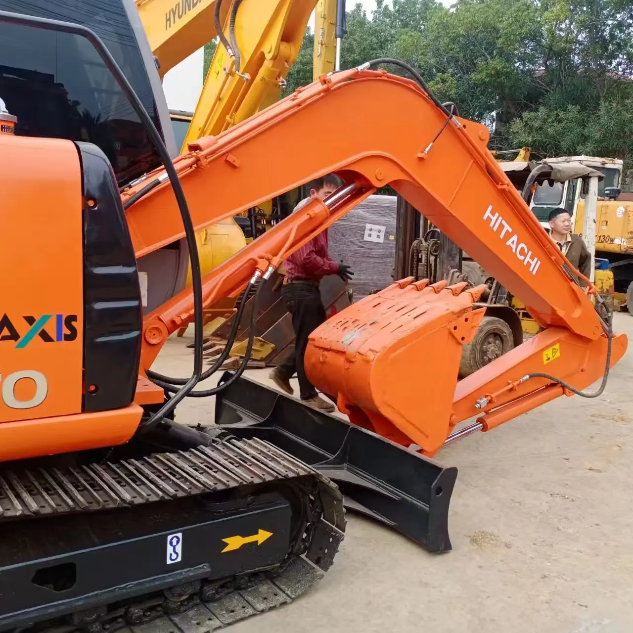 Used Excavator Hitachi Zx70 Excavator Machine - Buy Excavator Machine ...