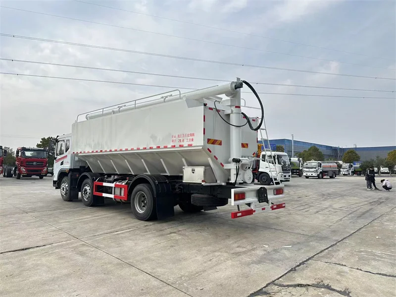 Heavy Duty 4x2 Feed Tanker Bulk Grain Delivery Truck Bulk Feed Truck ...