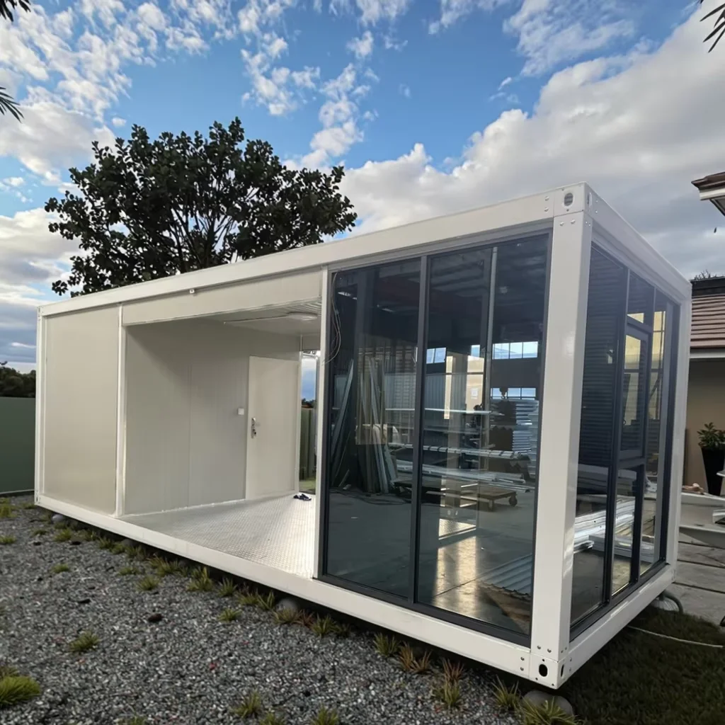 Prefabricated Expandable Steel Shipping Container Room Sandwich Panel ...