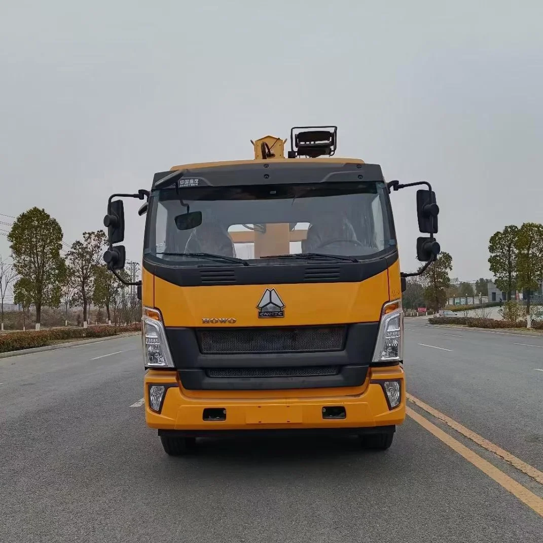 Howo Heavy Duty Flatbed Sliding Rotator Tow Truck - 8ton Crane