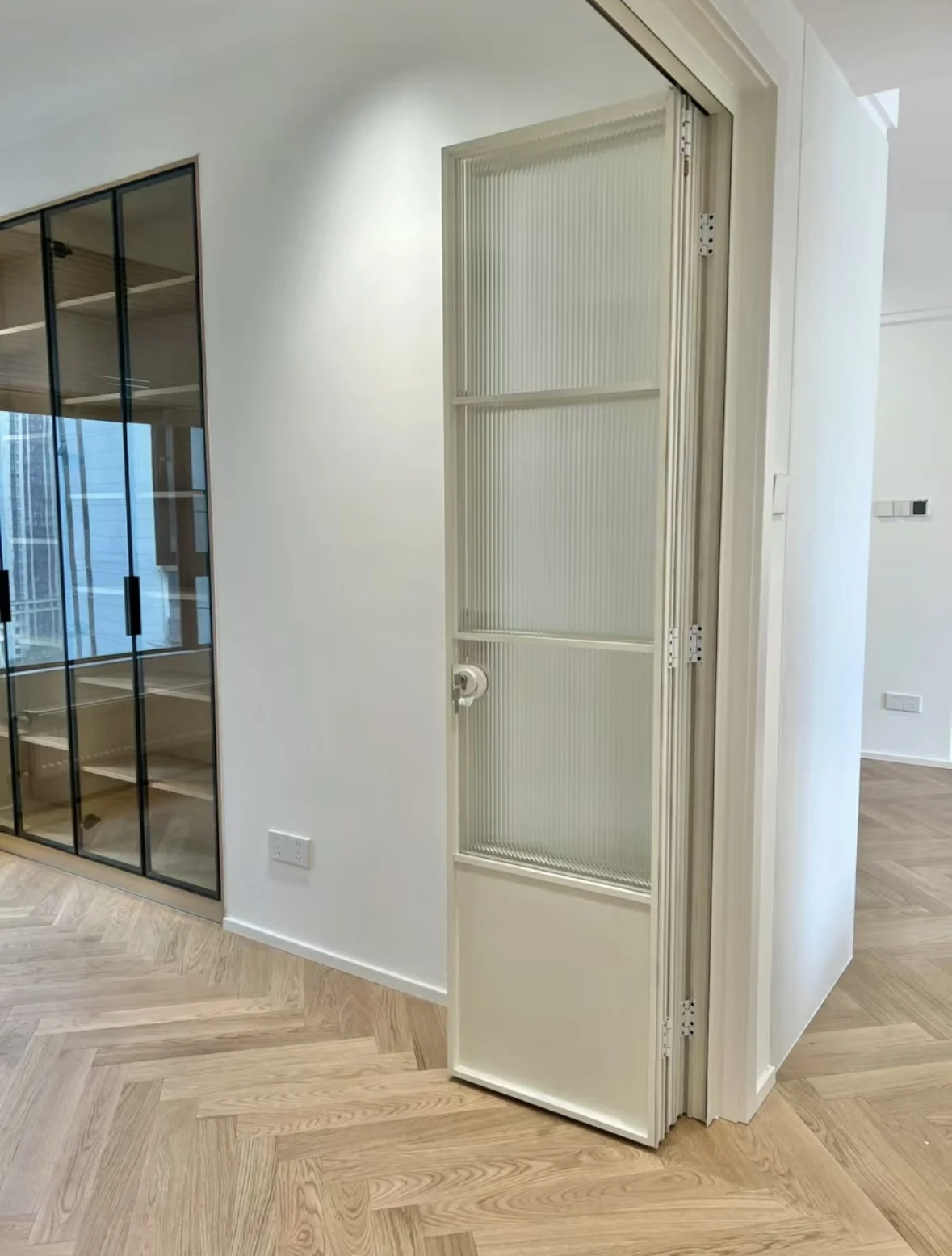 High-end Folding Glass Doors With Bulletproof Feature Practical Bifold ...